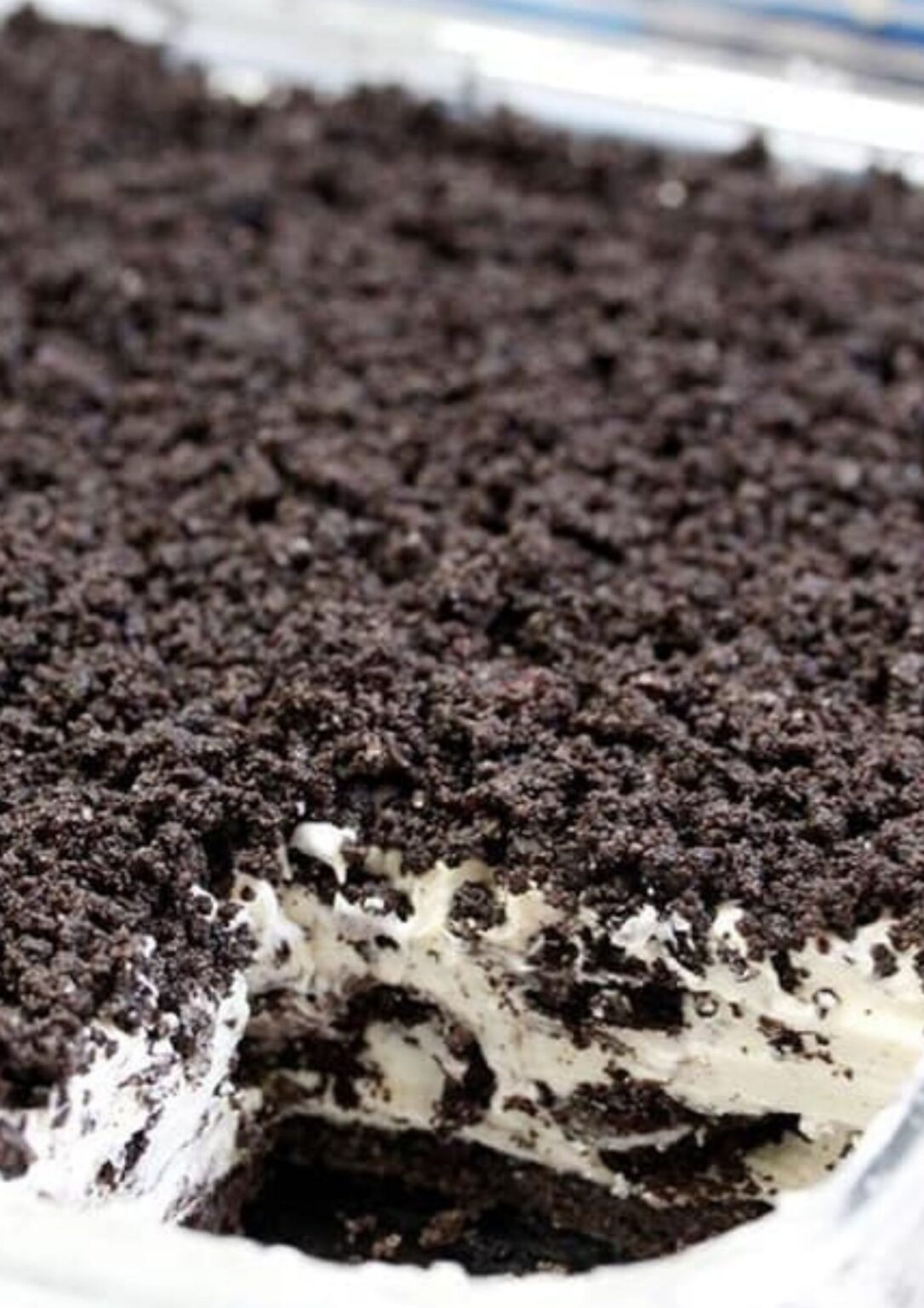 Easy Frozen Oreo Dessert - magicrecipess